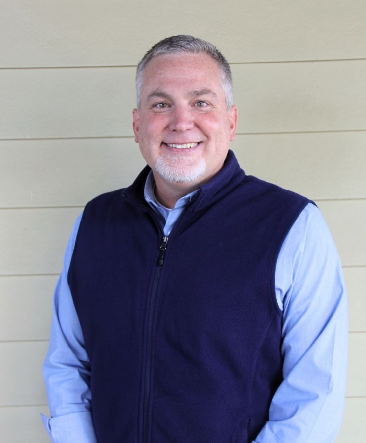 Rusty Savage '02: a career full of "Friends" | Malone University